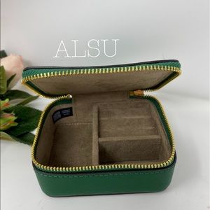 Michael Kors | Bags | Michael Kors Small Jewelry Case Box Leather Green ...